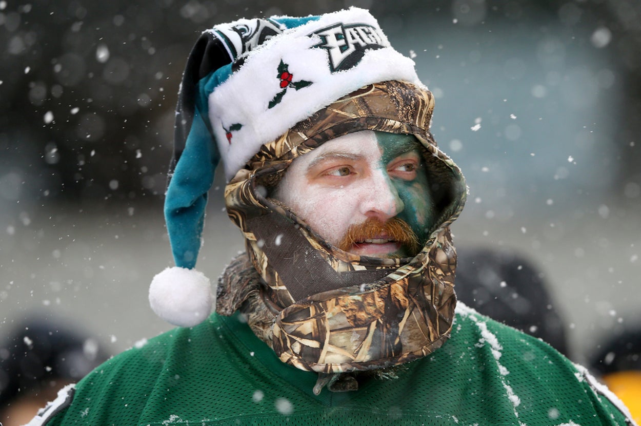 The Best GIFs Of NFL Week 14: Let It Snow