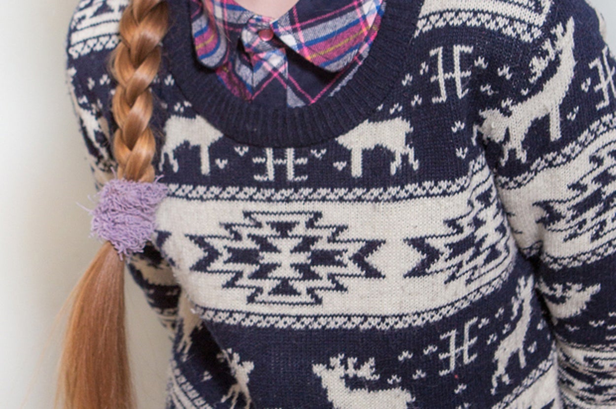 13 Gorgeous Pictures Of Russians Posing With Their Cats