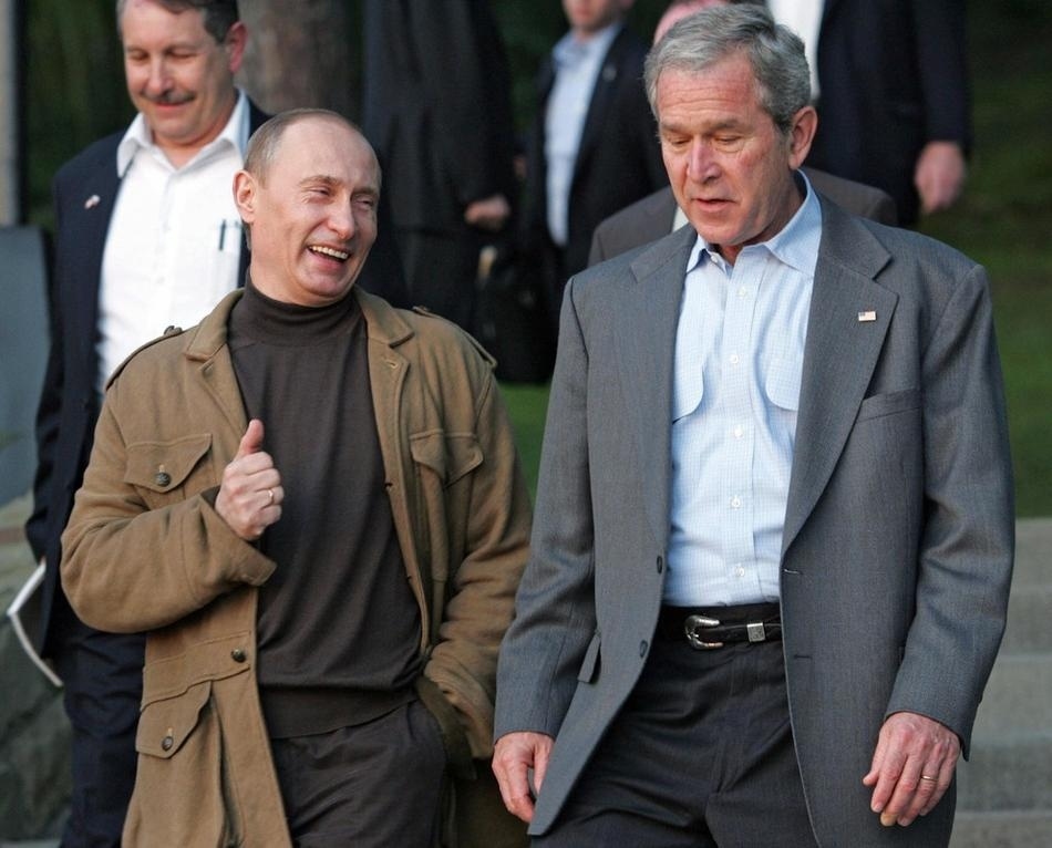 The 25 Biggest Bromance Moments Between George W. Bush And Vladimir Putin
