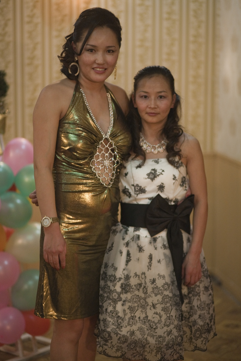 20 Of The Most Outlandish Prom Wear Looks Throughout The Years