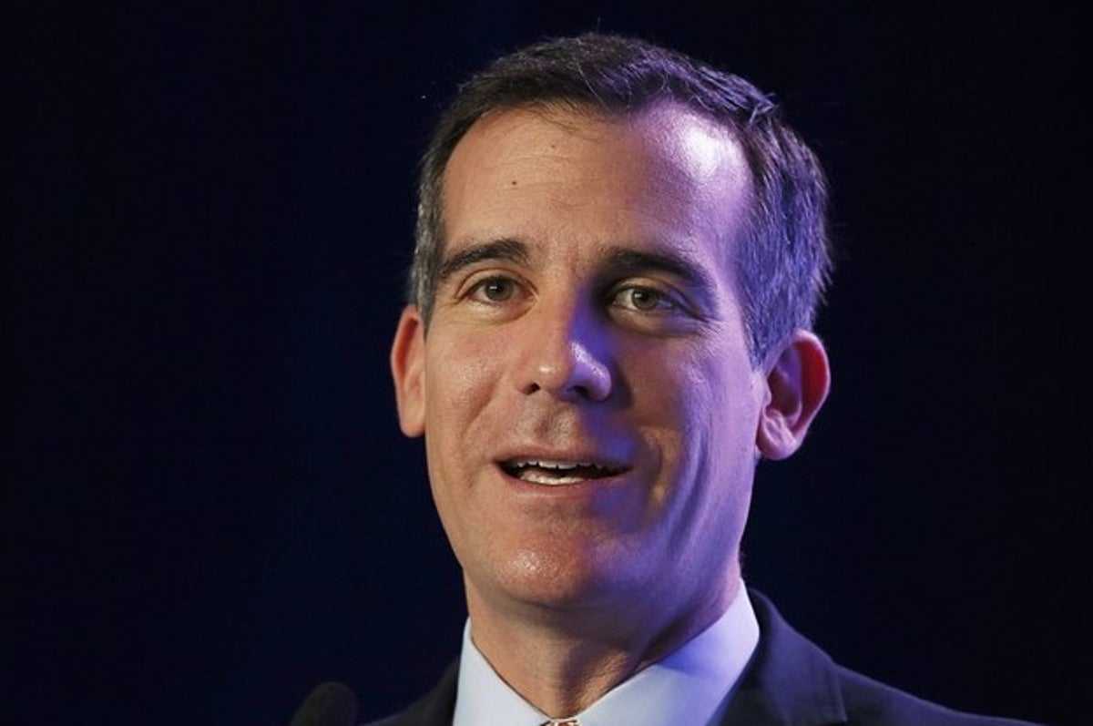 Los Angeles Mayor Wants "The Late Show" To Move West