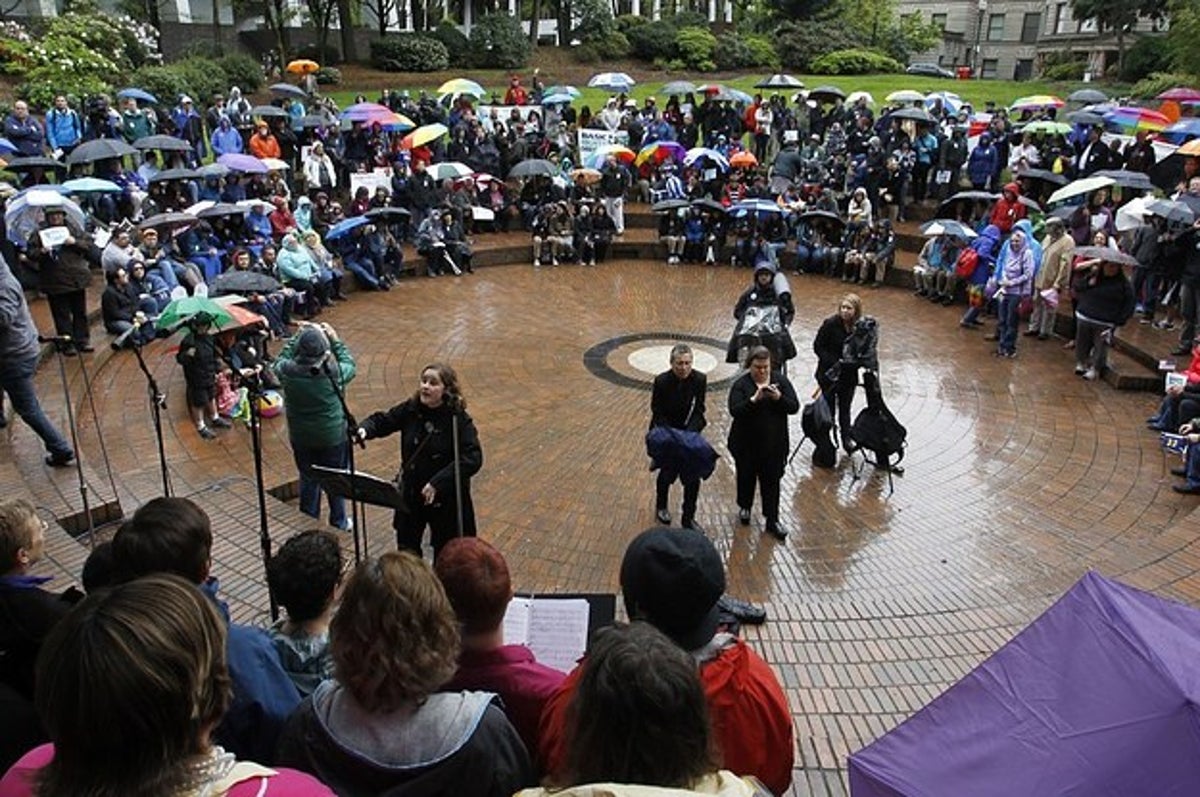 Federal Judge Strikes Down Oregon Same Sex Marriage Ban Weddings Can