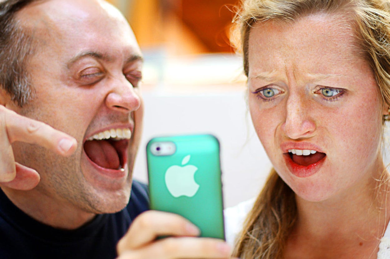 5 Harmless iPhone Pranks To Play On Your Friends