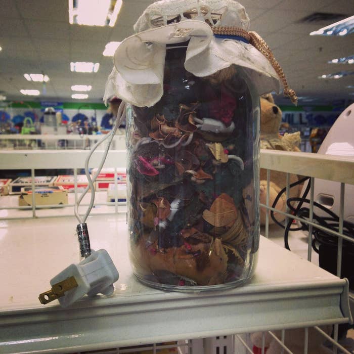 33 Amazingly Ridiculous Things You'll See At Every Thrift Store