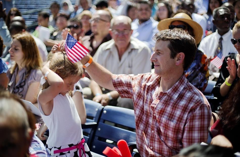 22 Joyful Photos Of Immigrants Becoming American Citizens Before July 4th