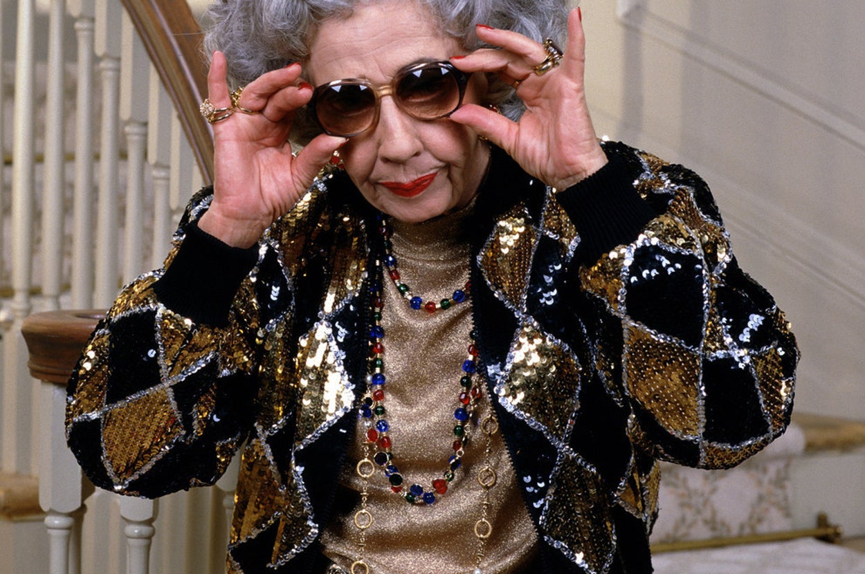 16 Reasons Why Grandma Yetta Had The Most Swag In The Fine Family