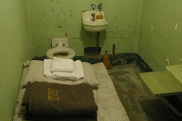 10 Horrifying Motels Even Worse Than The Bates Motel
