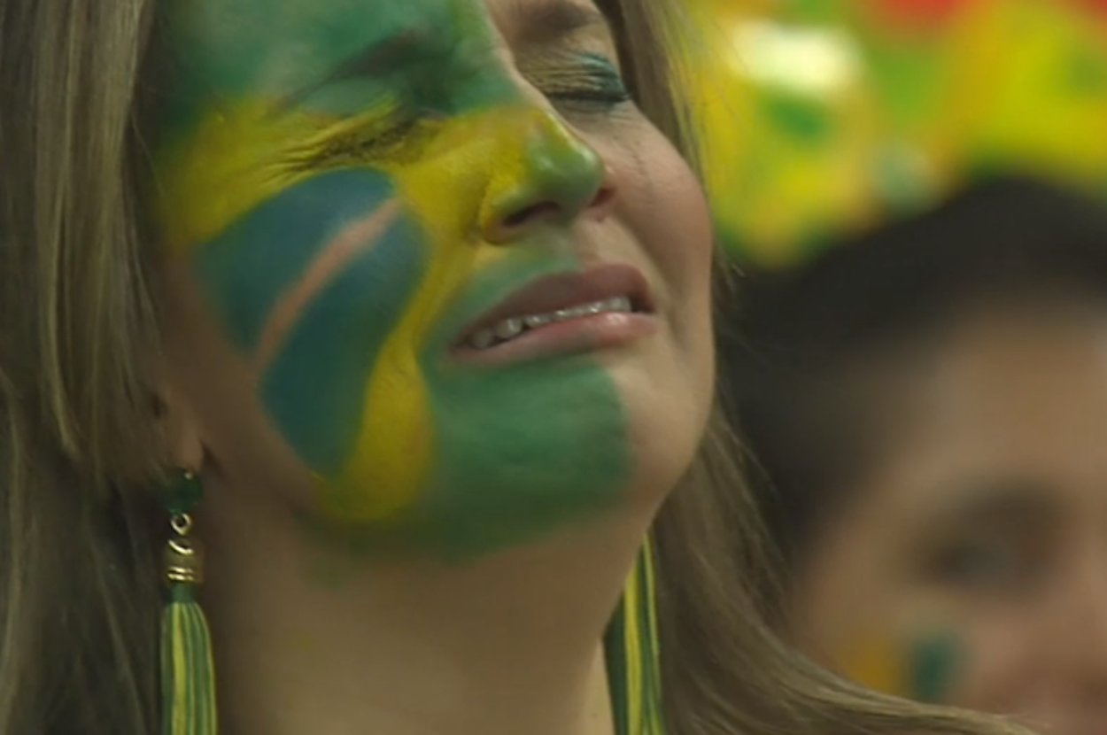 9 Heartbreaking Photos Of Brazil Fans Devastated By Their World Cup ...