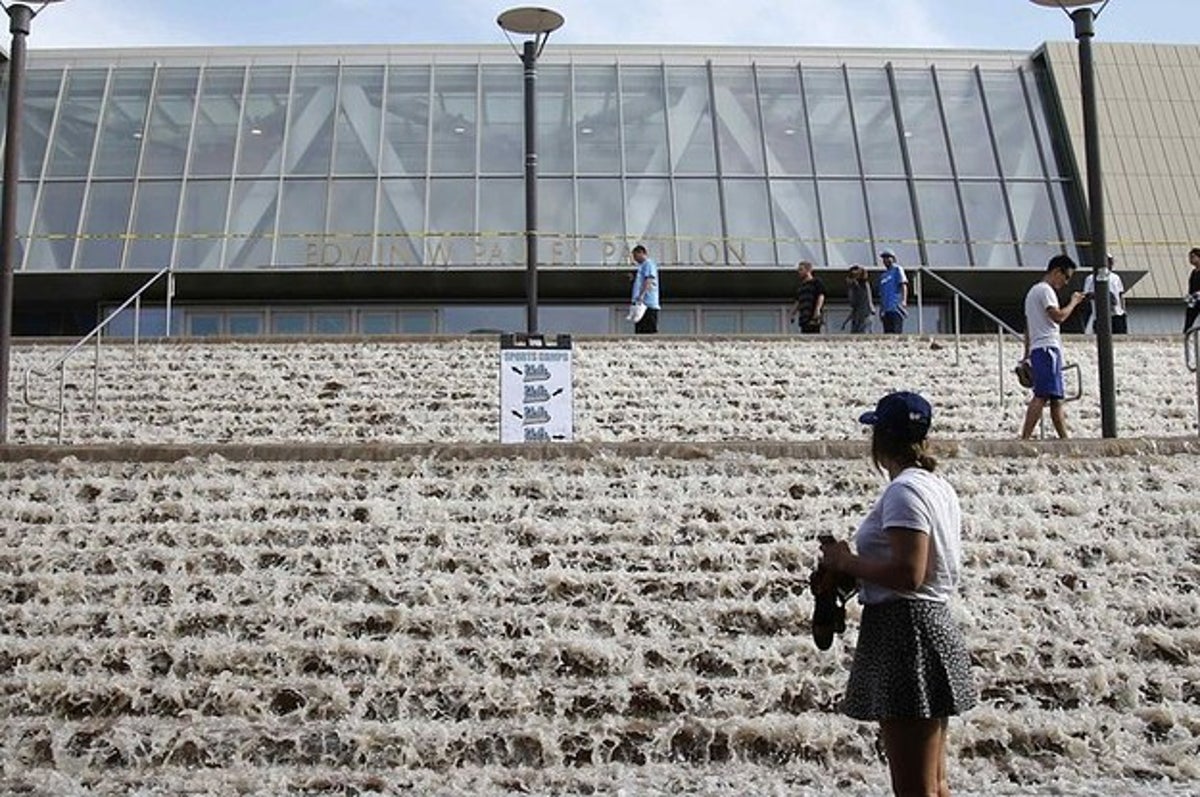 This Is How Much Water Spilled During The Massive UCLA Flood