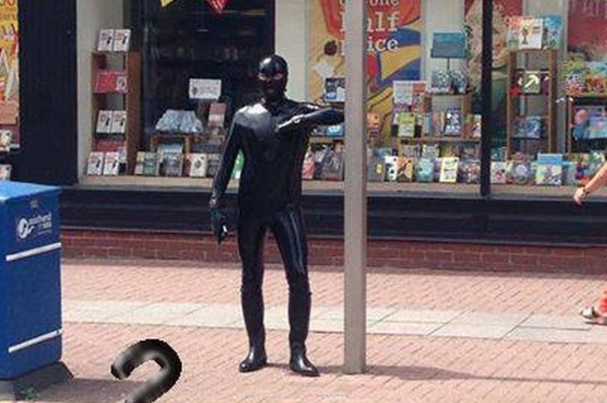 This Man Says He's Walking Around Essex In A Gimp Suit To Raise Money ...