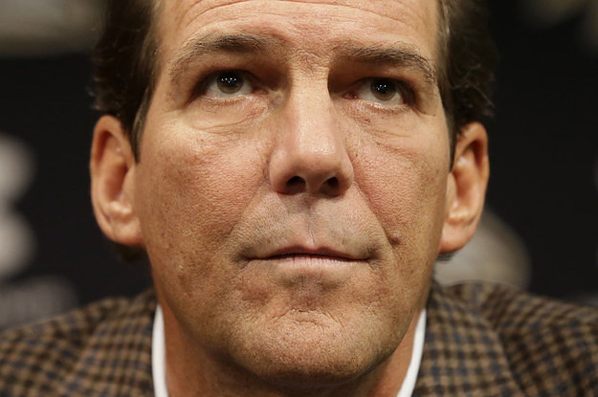 Ravens Owner Apologizes To Fans For Mishandling Ray Rice Case