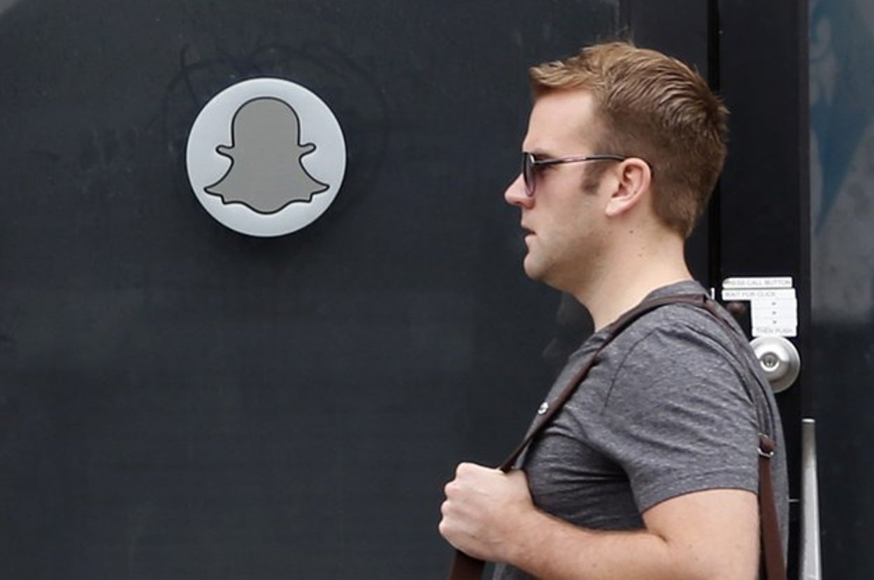 Snapchat Says Its First Ads Are Coming This Weekend