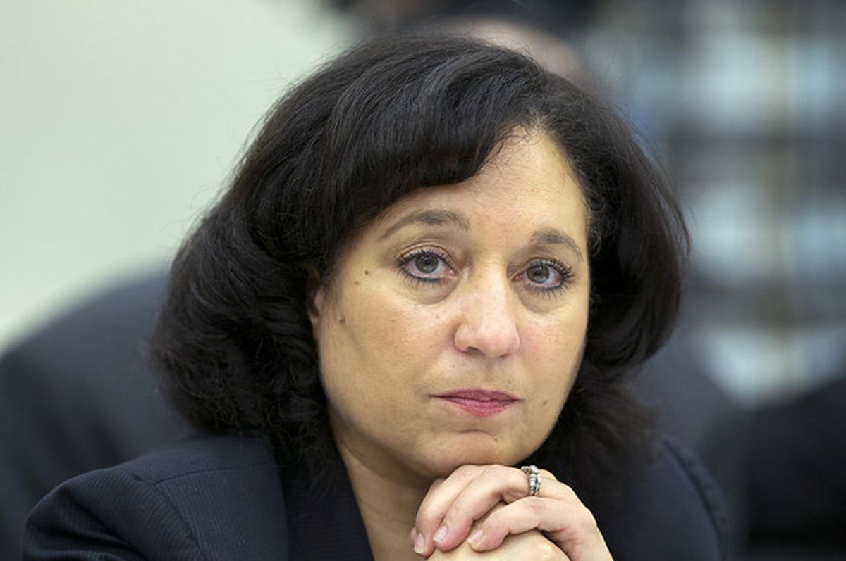 Facebook Rebukes DEA For Impersonating Woman Online