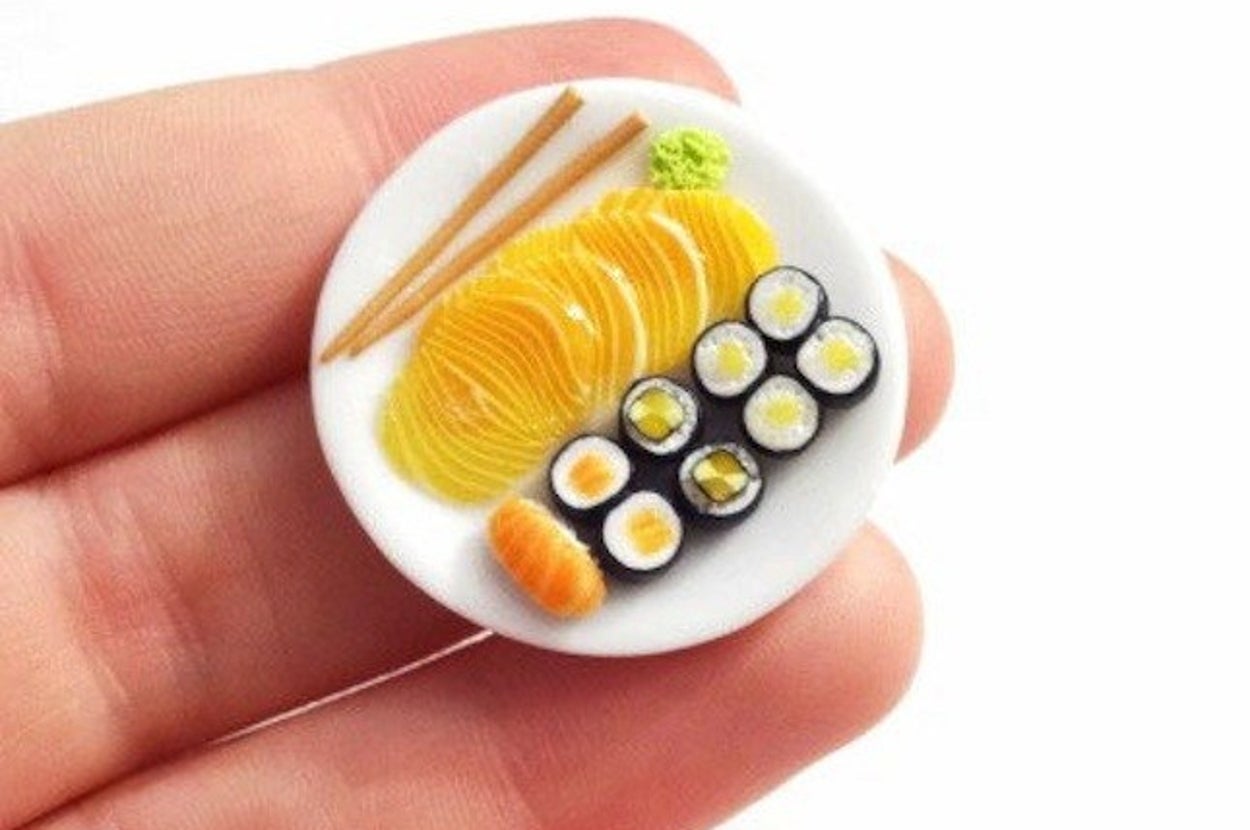 19 Heartbreakingly Adorable Food Miniatures You Can Buy