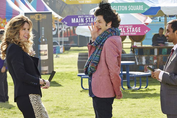 If The Cast Of "Parks And Recreation" Had Man Buns