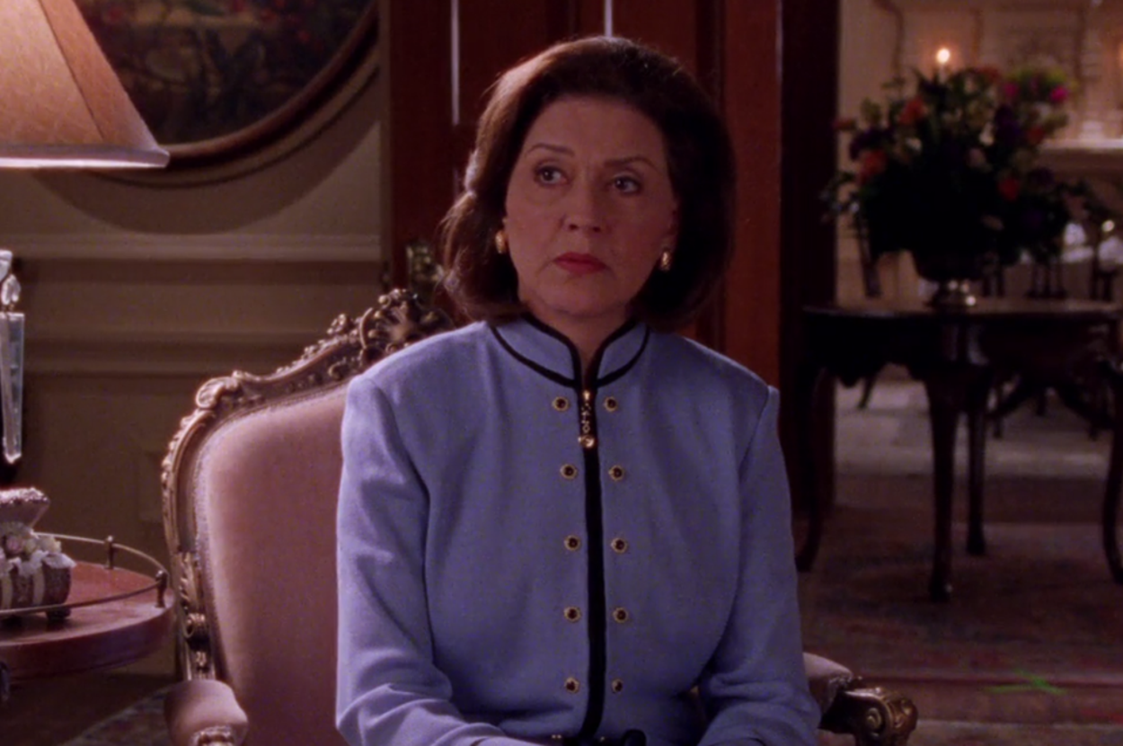 19 Reasons Emily Gilmore Is The Best Character On “Gilmore Girls”