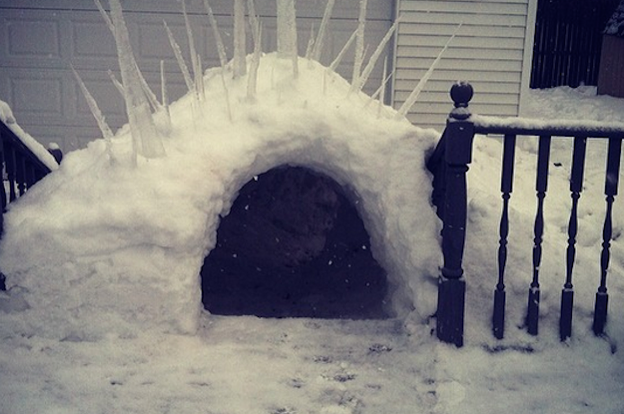 33 Ways To Build A Snow Fort You'll Want To Move In To
