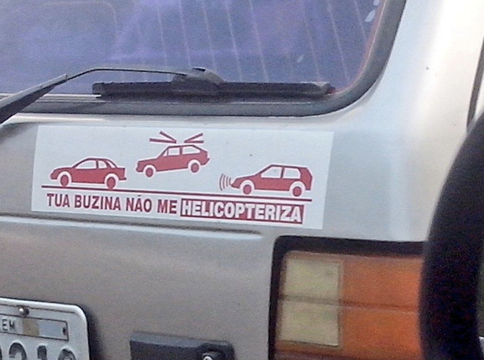 16 adesivos de carro que dizem muito sobre a alma do brasileiro 16 adesivos de carro que dizem muito sobre a alma do brasileiro