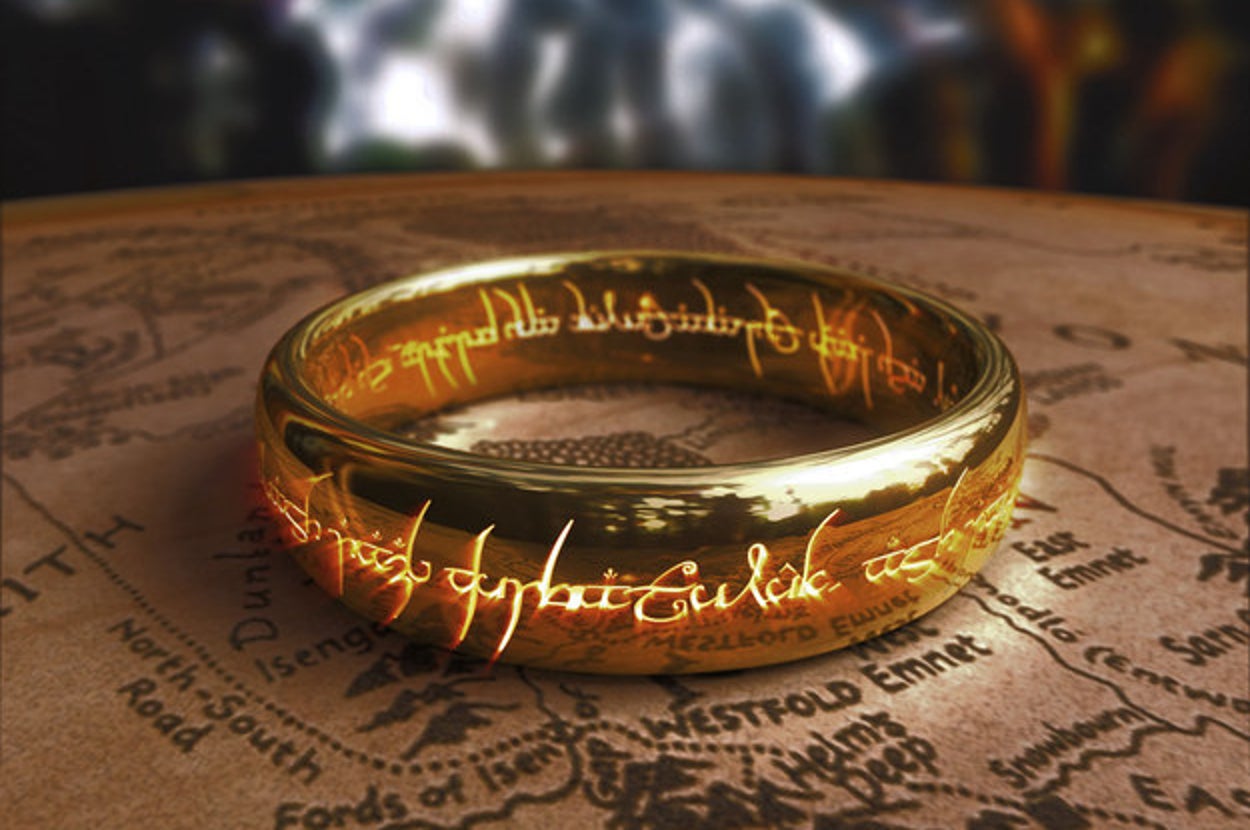 This Video Explains Everything You Need To Know About The One Ring From ...
