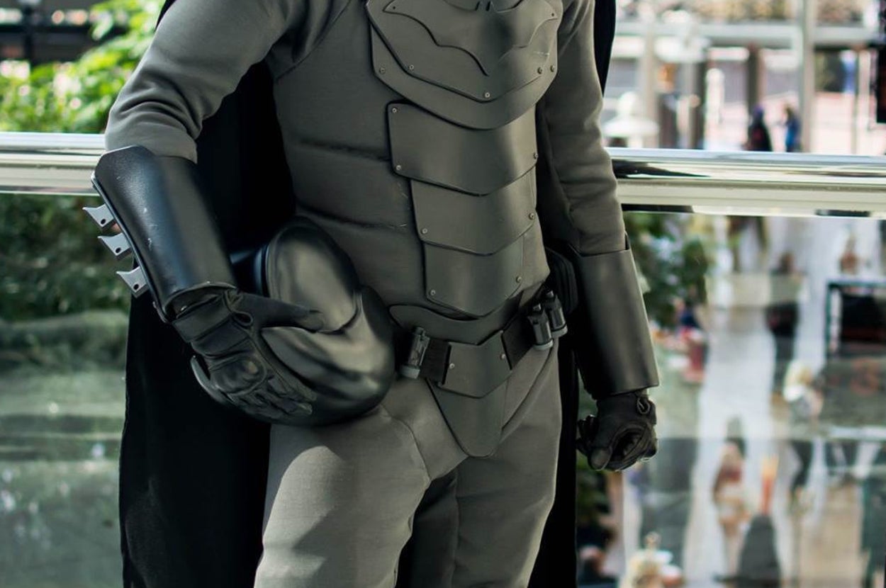 This Student Has Built His Own Functional Batsuit