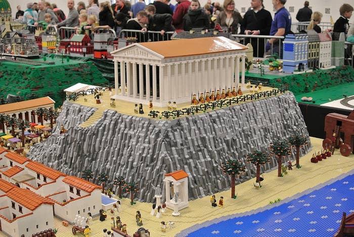 12 Utterly Amazing Things Humans Can Do