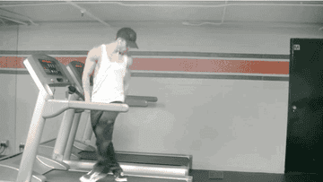 This Video Of A Guy Dancing To Uptown Funk On A Moving Treadmill Is Amazing