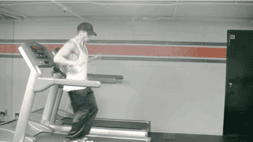 This Video Of A Guy Dancing To Uptown Funk On A Moving Treadmill Is Amazing