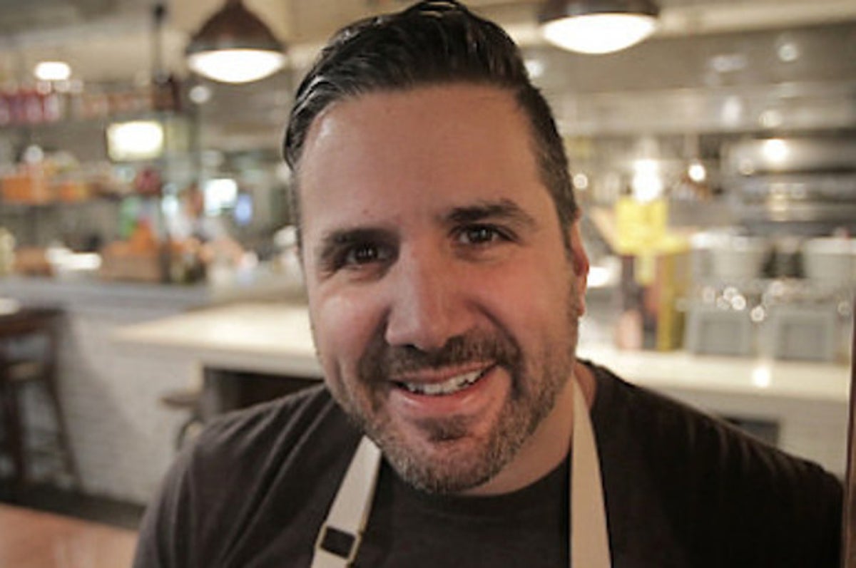 A Chef Shamed Two Women On Instagram After They Threatened Him With A ...