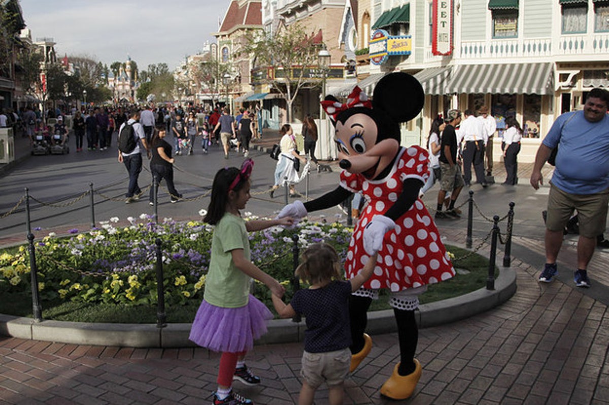 California Measles Outbreak That Began In Disneyland Now Over, Health ...