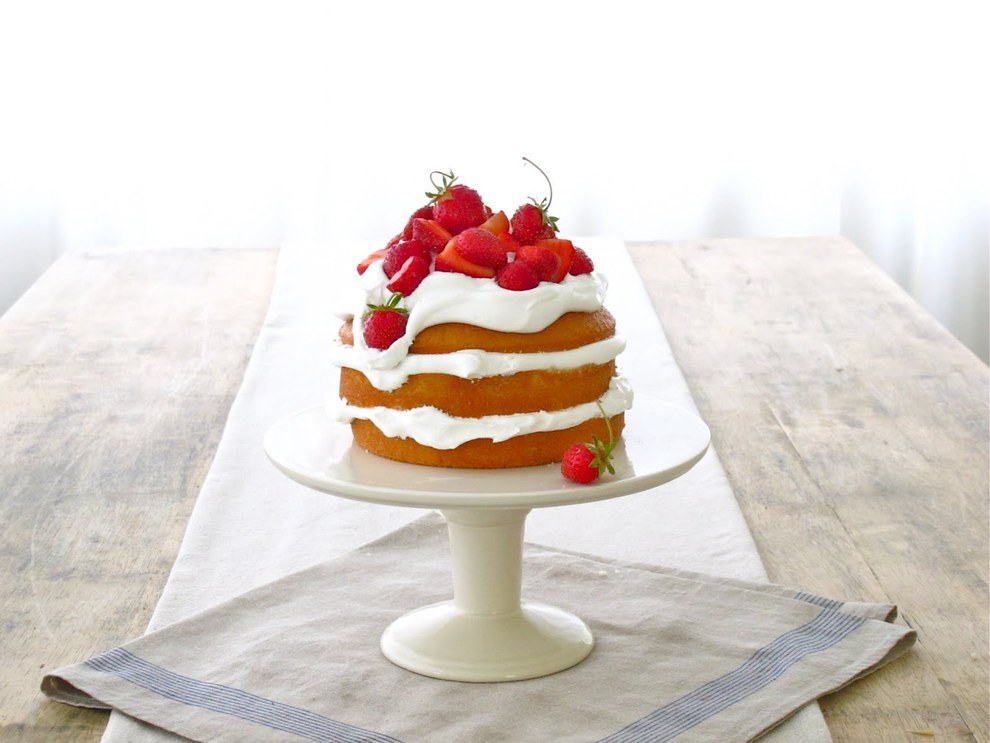 17 Cakes To Bake When You Feel Lazy But Want Cake