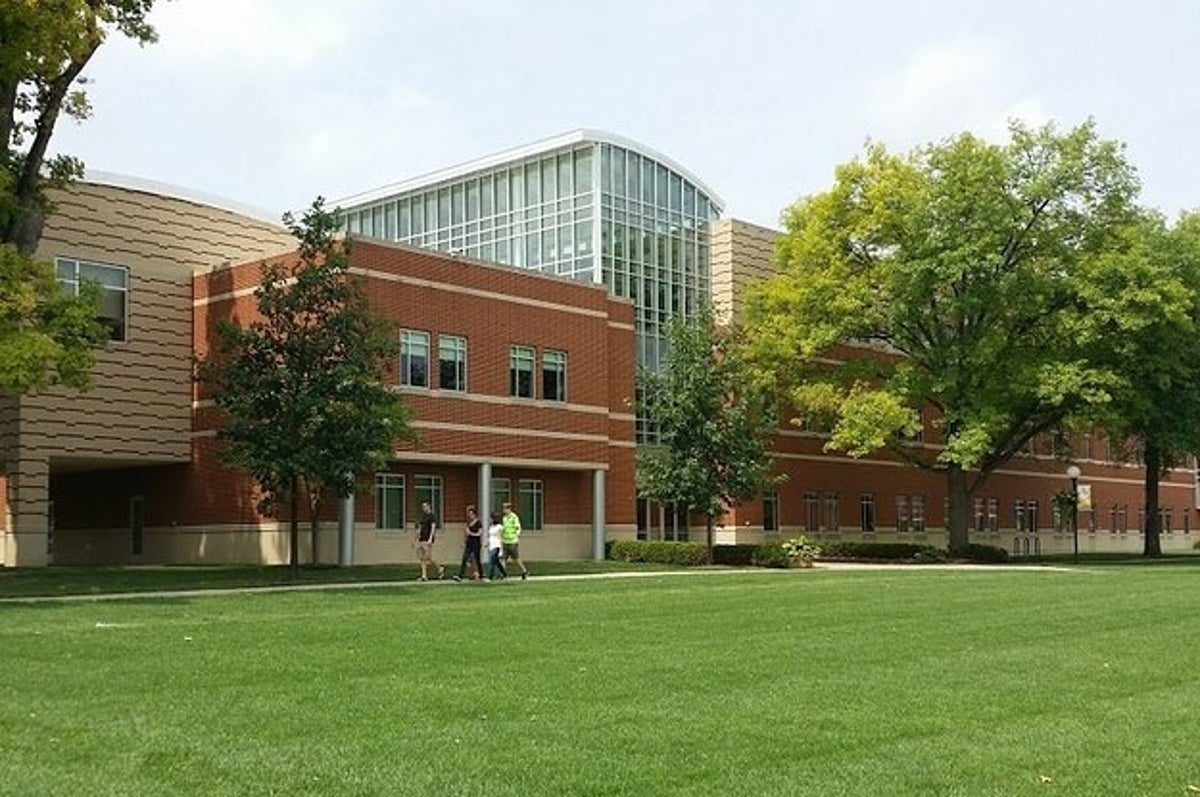 Indiana's Manchester University Given The All Clear After Reports Of A ...