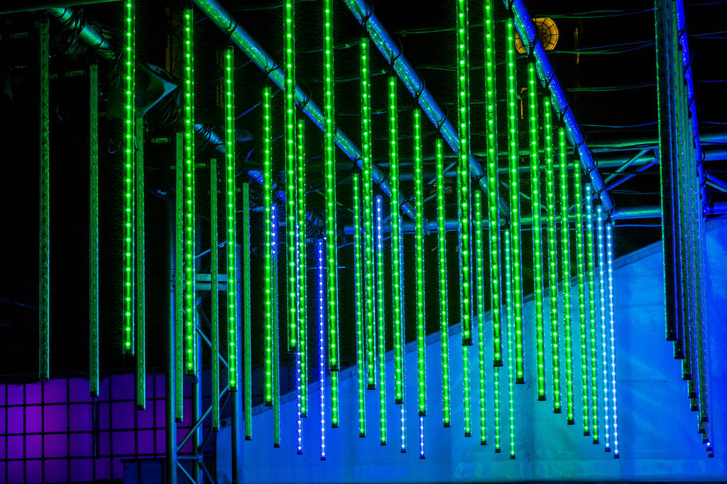 14 Ways To Take Amazing Photographs Of Lights At Night