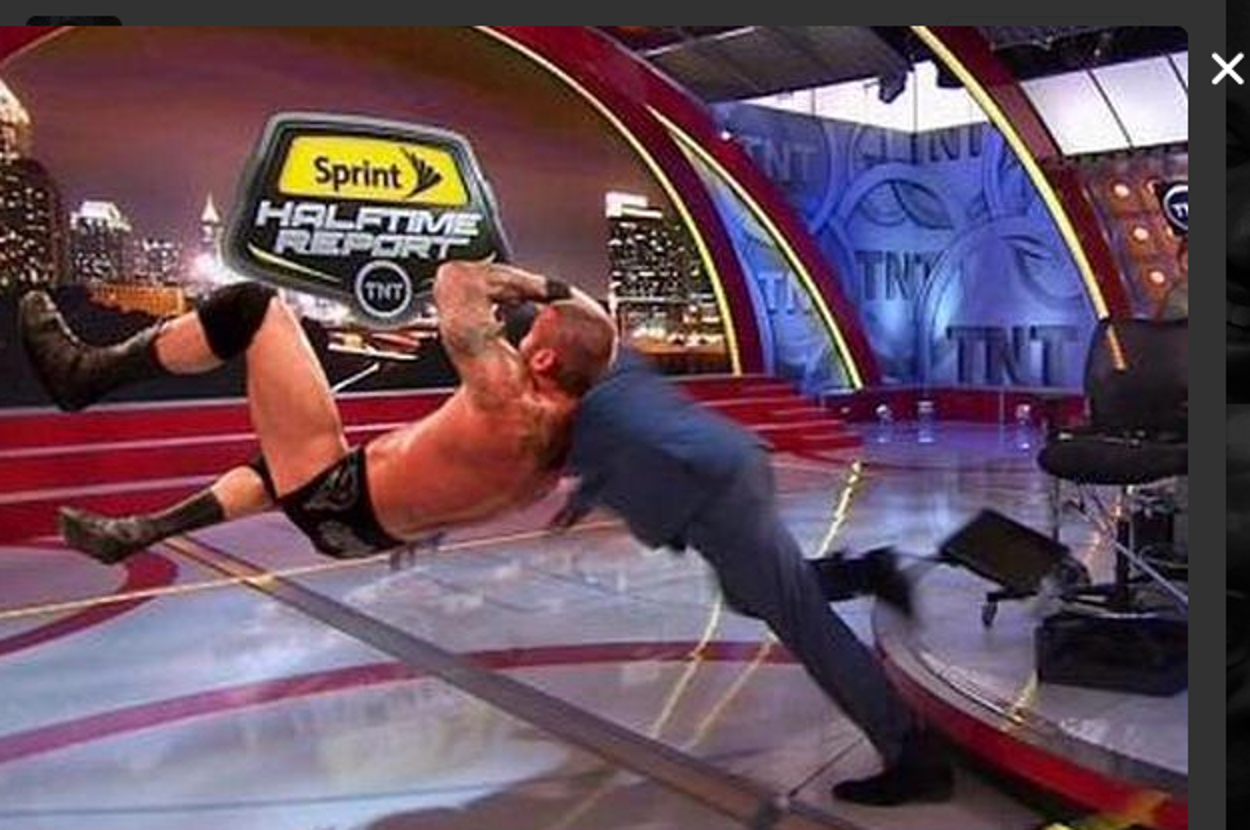 People Are Creating Hilarious Memes Of Shaq’s Hilarious Fall To Win $500