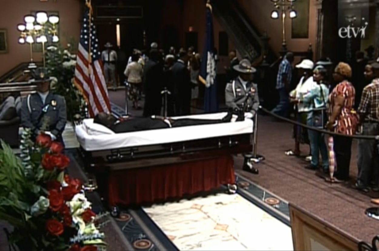 Hundreds Gather At Wake For Charleston Church Shooting Victim Sen ...