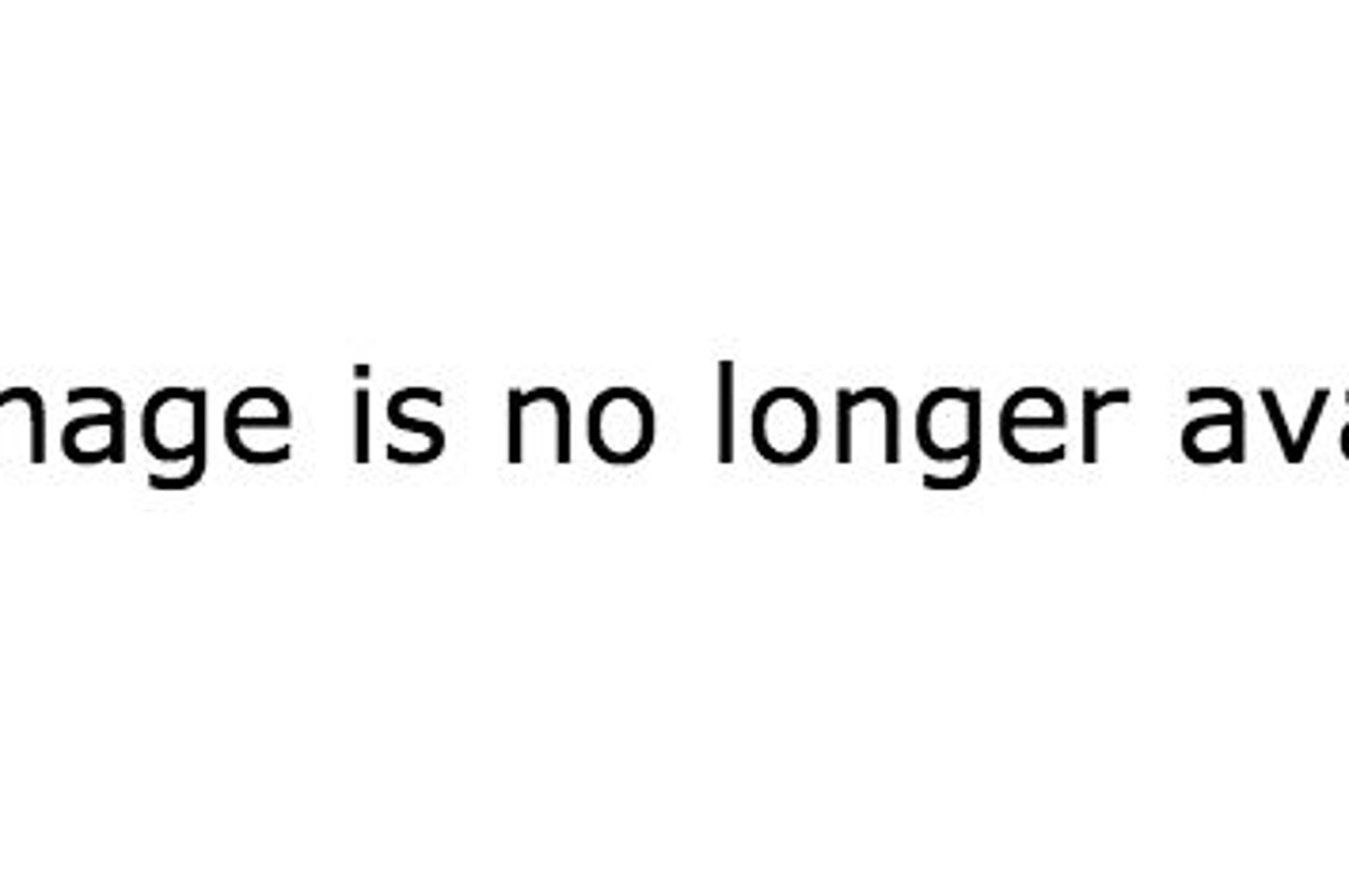 The Famous Kissing Couple From The Vancouver Riots Are Still Together ...