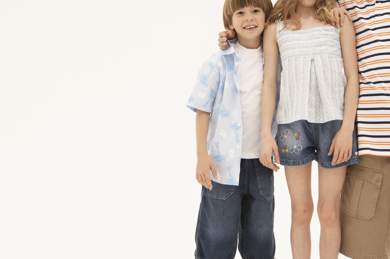 22 Faces Every Middle Child Will Understand