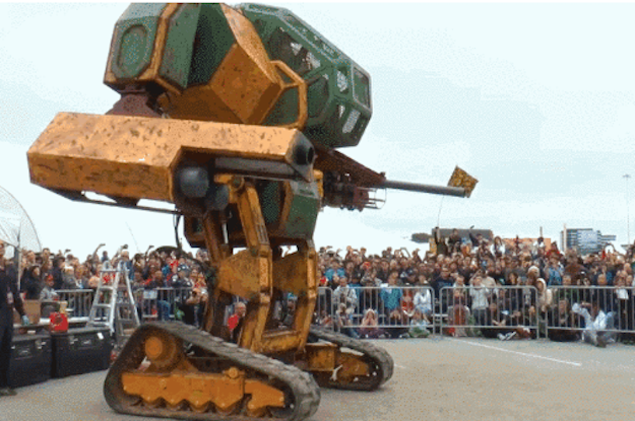 Giant Robots From America And Japan Will Fight For Giant Robot Supremacy