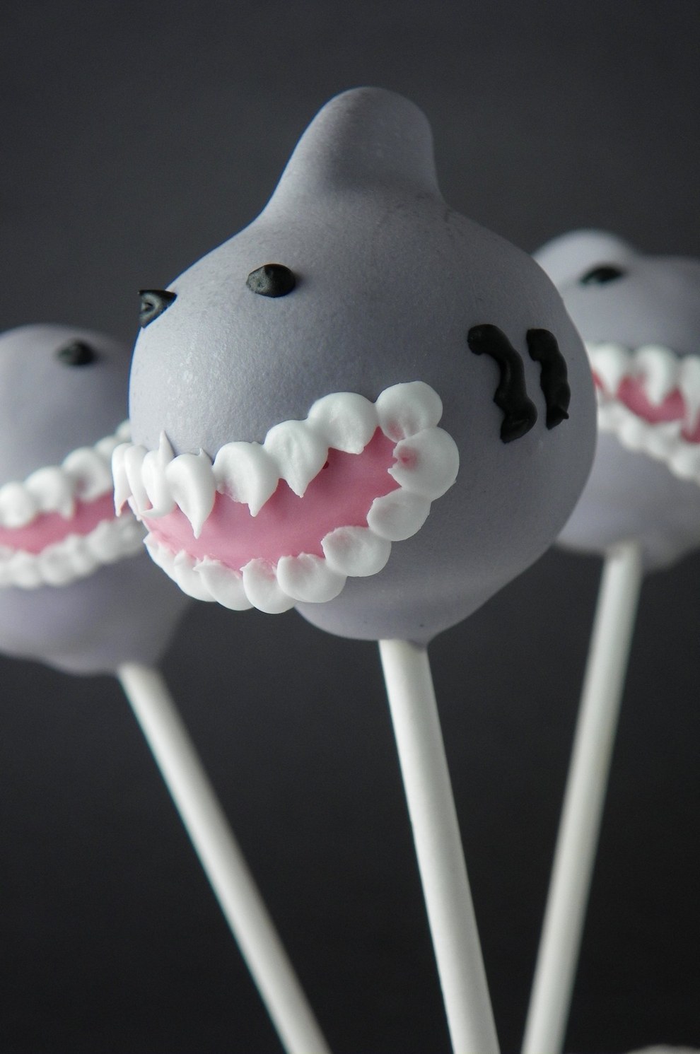 27 Insanely Clever Cake Pops You Won't Believe Exist