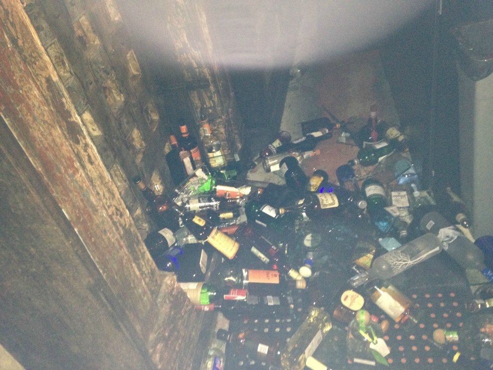 23 Photos That Will Annoy Anyone Who's Ever Worked In A Bar