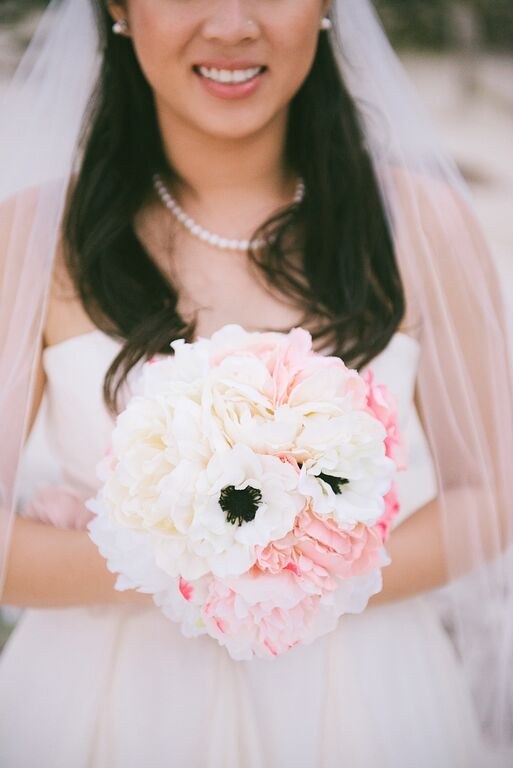 5 Wedding Flower Fails - Faux Flowers To The Rescue!