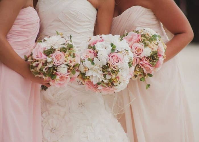 5 Wedding Flower Fails - Faux Flowers To The Rescue!