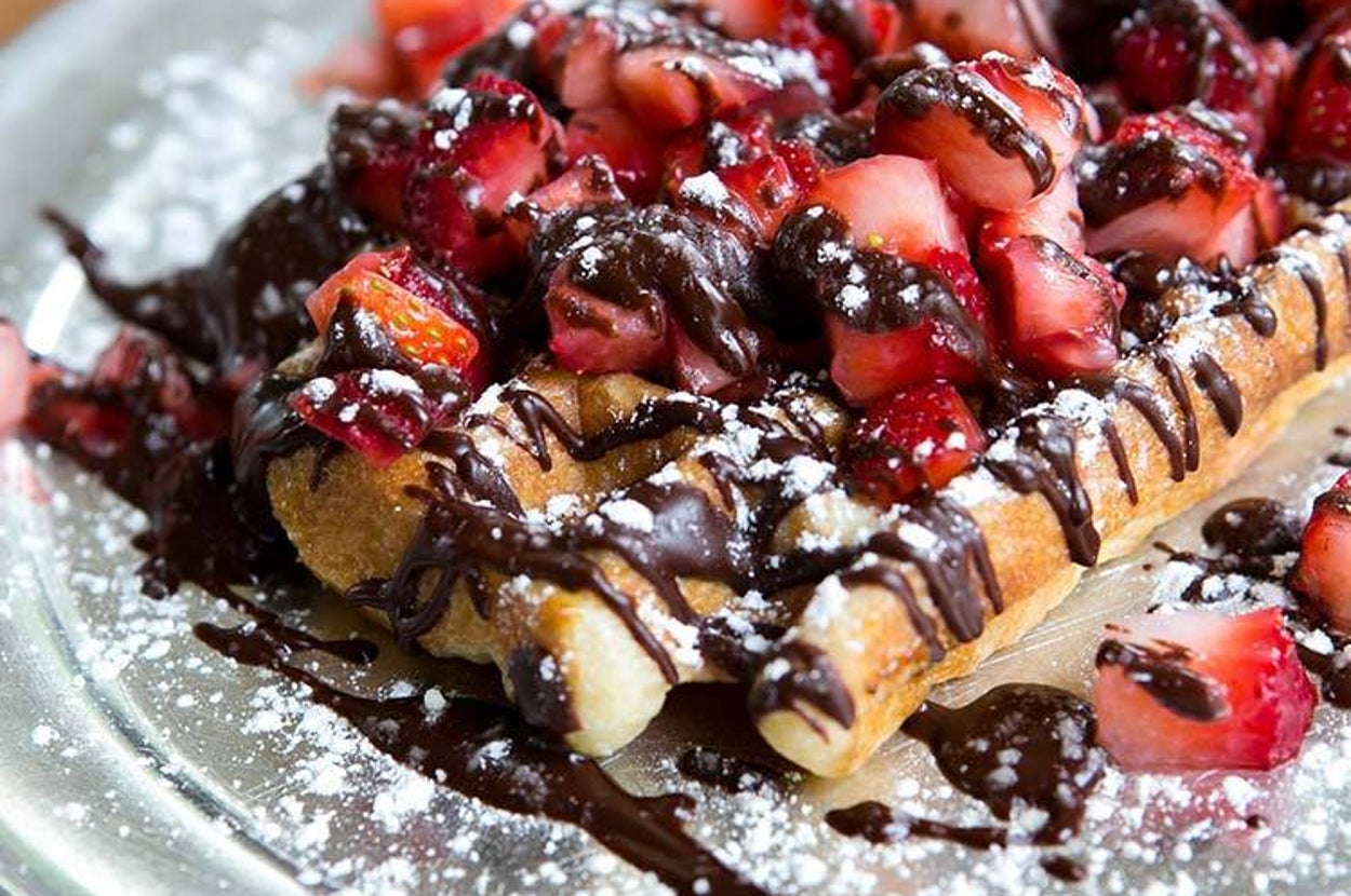 11 Ridiculous Street Foods Totally Worth Traveling For