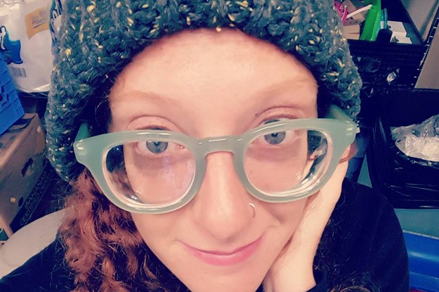 19 Pessoas Que Provam Que óculos São Bem Melhores Do Que Lentes De Contato