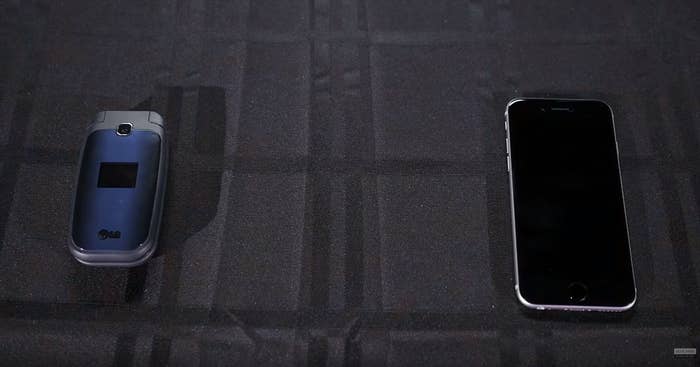 Teens Tried To Text Using T9 And Hated Life