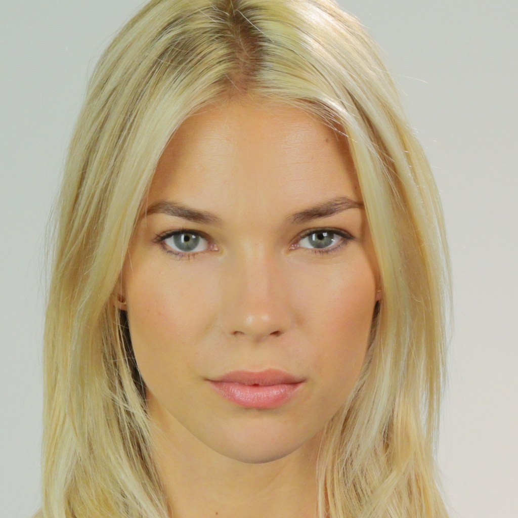 Here's What Top Professional Models Look Like Without Makeup