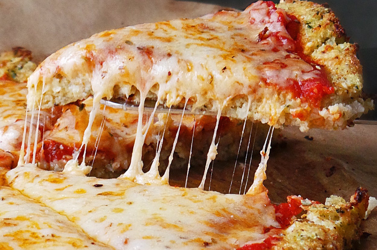 17 Weird Pizza Crusts That Are Actually Brilliant