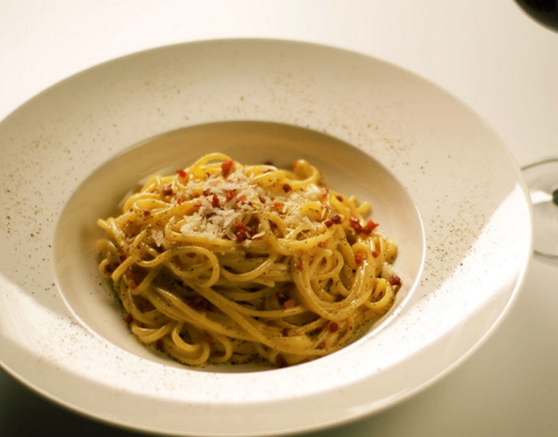 What Kind Of Pasta Should You Eat With Aziz Ansari?