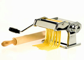 What Kind Of Pasta Should You Eat With Aziz Ansari?