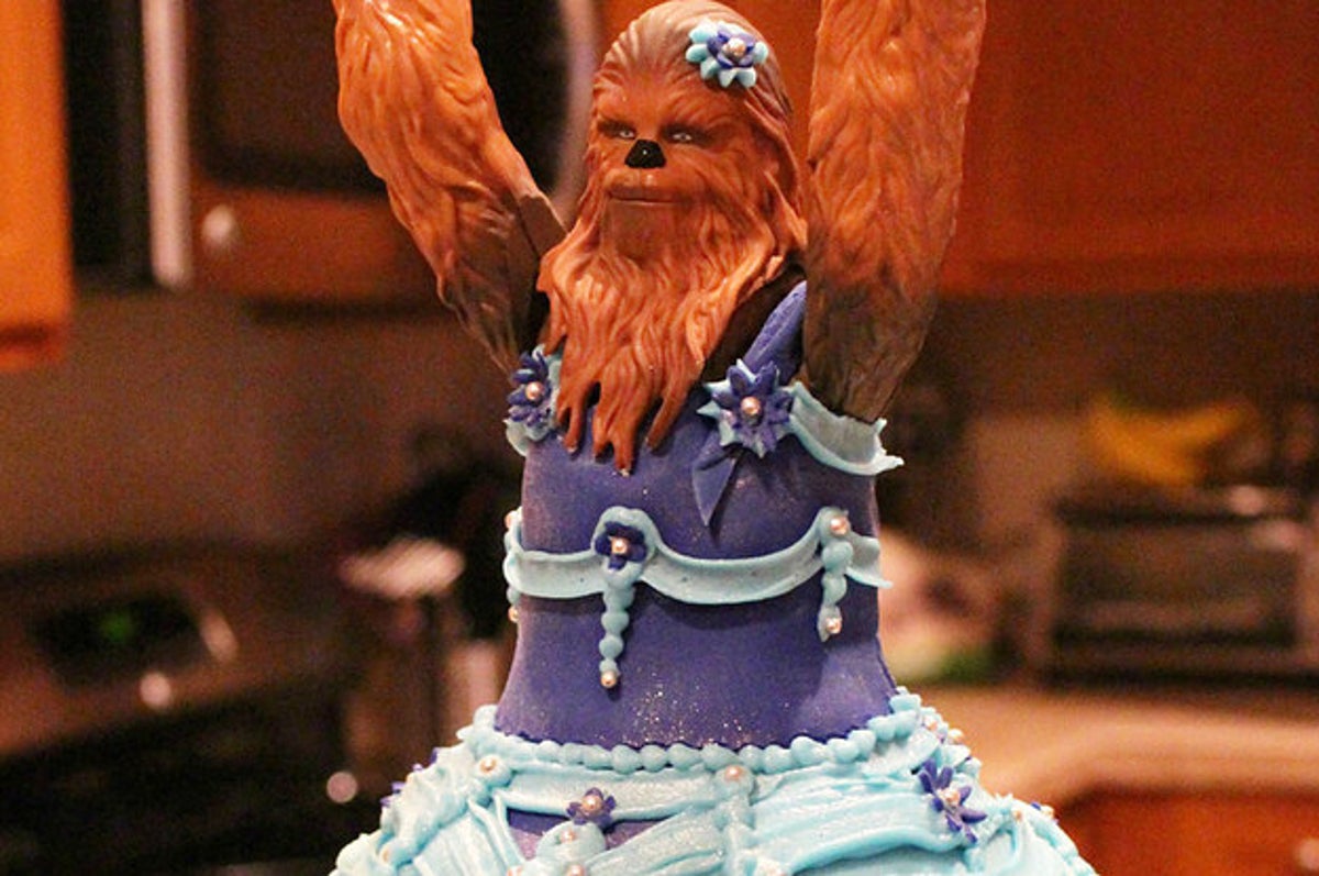 Chewbacca Cake
