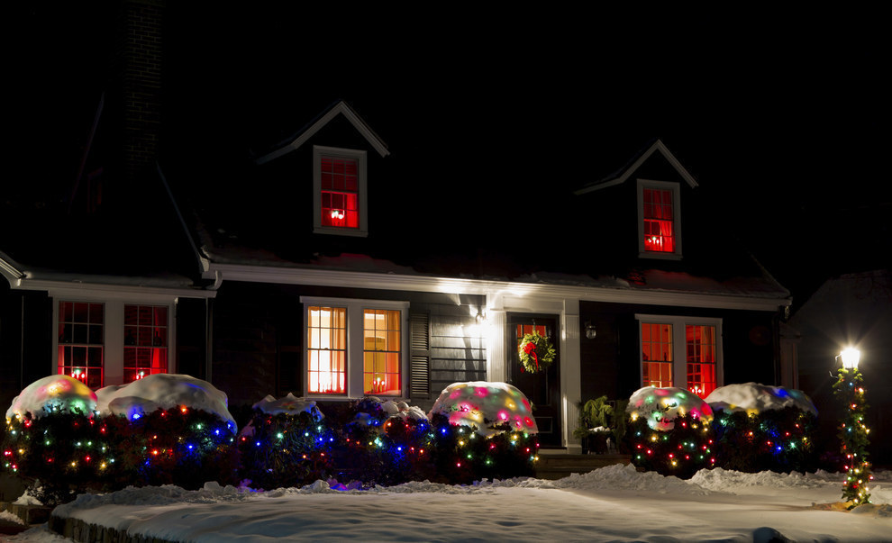 What Could Possibly Go Wrong In This Holiday Setting?